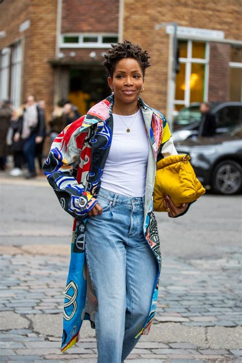 How To Wear Baggy Jeans How To Wear Baggy Jeans Popsugar Fashion Uk