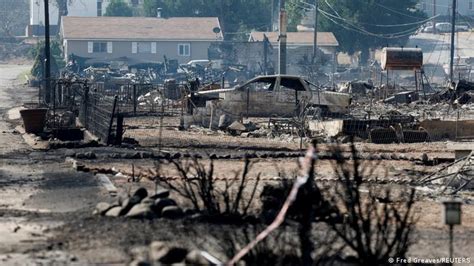 California Wildfire Destroys 100 Homes Times Of Oman