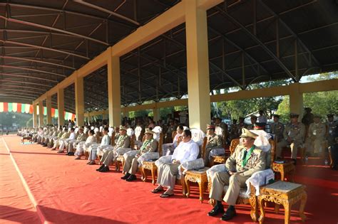 တပ်မတော် ကြည်း ဗိုလ်သင်တန်းကျောင်း မှော်ဘီ ဘွဲ့ရအမျိုးသမီးဗိုလ်လောင်းသင်တန်း အမှတ်စဉ် ၁၀ သင