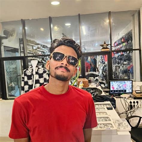 Vnayak😈 Vinayak On Threads