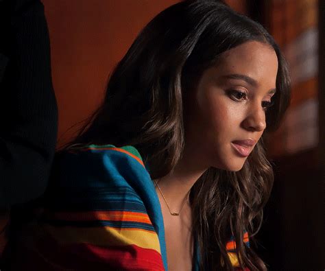 Corinne Massiah As May Grant In 6x01 Let The 911charactersofcolor