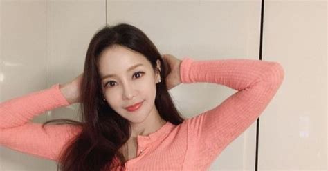 미나 50살 복근부심 뿜뿜17살 연하 ♥류필립 또 반할 자기관리 끝판왕