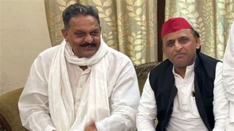 मुख्तार अंसारी के परिवार से मिले अखिलेश यादव मौत पर उठाए सवाल रूस का
