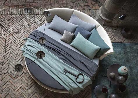 An Original Innovation But One That Needs Space The Pros And Cons Of