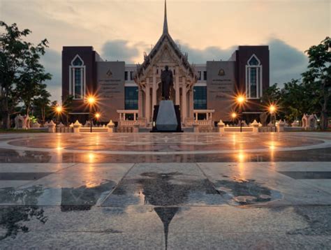 ส่วนจัดแสดง อาคารปัญญานันทานุสรณ์ วัดชลประทานรังสฤษดิ์ พระอารามหลวง