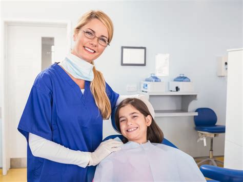 Helping You Find Your First Pediatric Dental Assistant Job Pediatric