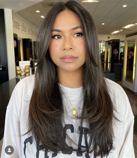 Pin By Mercy Berkemeyer On H A I R Layered Haircuts Straight Hair Haircuts Straight Hair