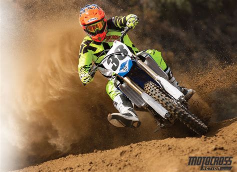 MXA RACE TEST 2017 YAMAHA YZ450F A LOT GOING ON NOT ALL GOOD