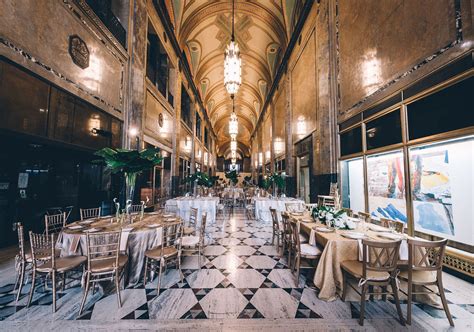 How To Plan An Unforgettable Flash Mob Proposal