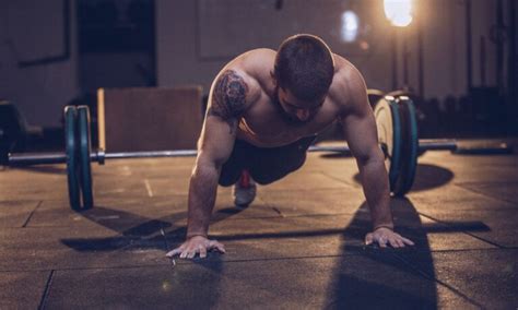 Best Weighted Push Ups And Their Benefits The Fitness Phantom