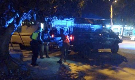 Msian Man Lazes Under A Tree And Mysteriously Dies Two Hours Later