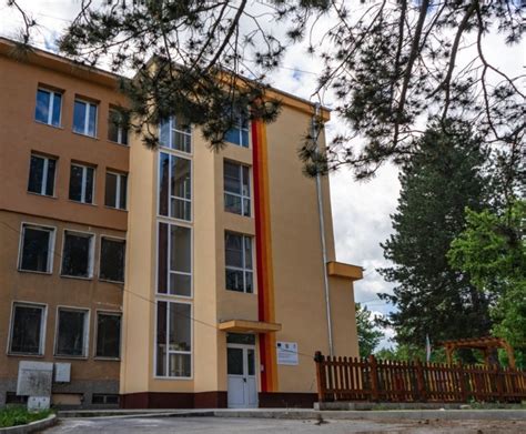 Община Мездра Ви кани на откриването на два нови социални центъра