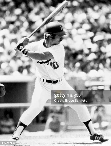 Los Angeles Dodger Ron Cey Photos And Premium High Res Pictures Getty Images