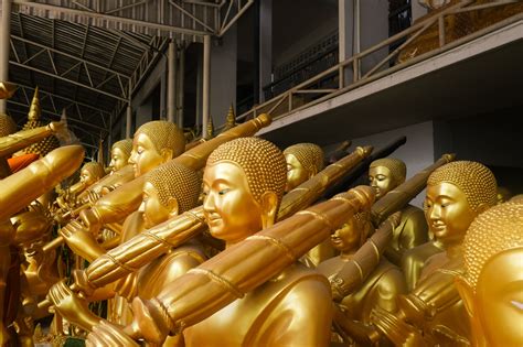 โ โรงปั๊มพระมงคล รับปั๊มพระ หล่อพระ รับทำล็อกเก็ต ราคาถูก