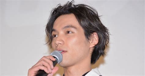 福士蒼汰＆中山優馬、理想の「男性」のタイプは正反対｜シネマトゥデイ
