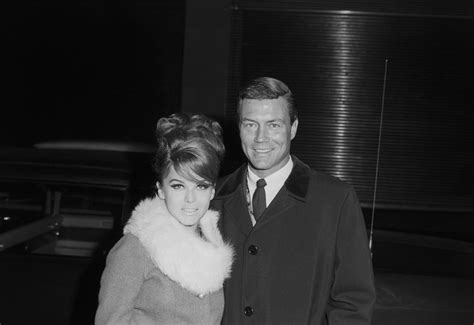 Ann Margret Cried Through Her Entire Wedding To Roger Smith Who