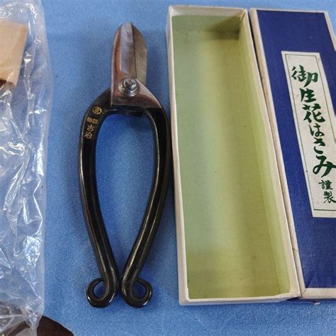 生花鋏 京 特製吉治 未使用品 By メルカリ