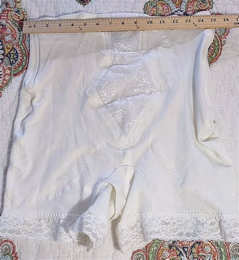 Vintage Rago Lingerie Girdle Garter Size 38 White 6228 Boning Legs Mid