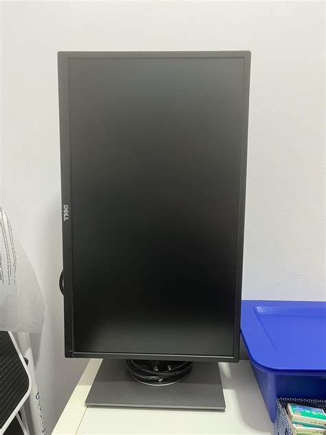 Dell Monitor 24inch, Computers & Tech, Parts & Accessories, Monitor ...