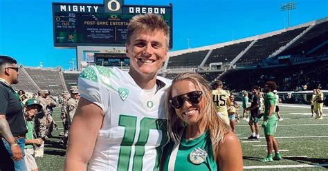 Bo Nix Wife Oregon Qb Bo Nixs Wife Izzy Smoke Pens A Thoughtful Note