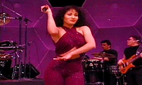 Selena Tribute GIFs Get The Best Gif On GIFER