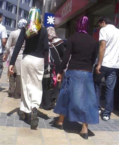 Hijab Backside Voyeur Zb Porn