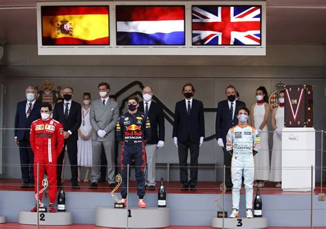 F1 Winners Celebrate With Ferrari Trento At The Formula 1 Grand Prix De
