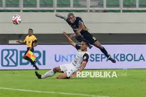 Macan Kemayoran Taklukkan Dewa United 3 1 Republika Online