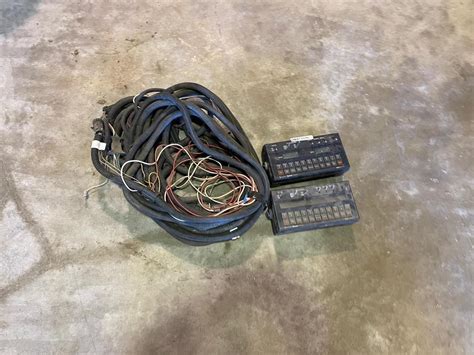 Raven Controller Monitors Harnesses Bigiron Auctions