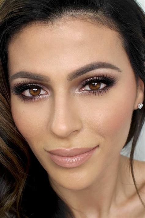 60 idées pour le maquillage yeux marrons Maquillage yeux marrons