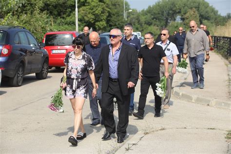 Погребението на Алексей Петров в Бояна Сн 56 Фото галерии Vesti Bg
