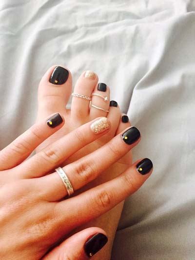 Everything4nails © Σχέδια μανικιούρ και πεντικιούρ για τέλειους