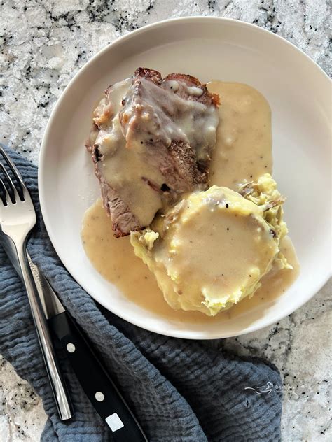 How To Make A Pork Roast And Gravy In The Oven