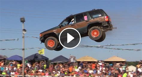 Jeep Grand Cherokee Jump Goes Huge And Crashes Hard
