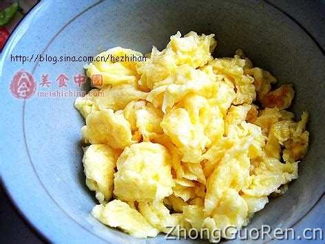 青椒番茄炒蛋的做法 热菜菜谱菜谱 食谱大全