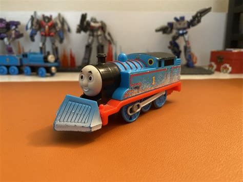 2009 Thomas Trackmaster Snow Covered Thomas Does Not Work Ebay