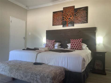 Moko Lodge Rooms Escape To The Country