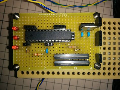 Ji1sdi Blog ライントレースカー：本体部分の完成