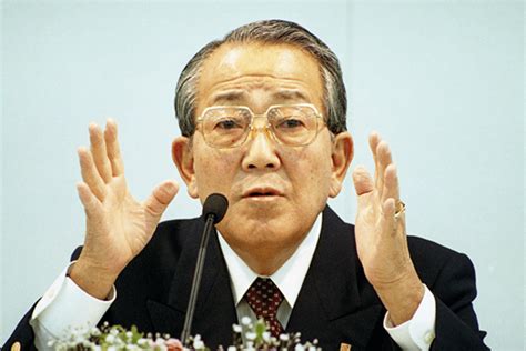 传奇谢幕！日本著名企业家稻盛和夫逝世，曾创立两家世界500强公司，经营理念影响无数人日本著名实业家稻盛和夫去世稻盛和夫去世 曾创立两家世界