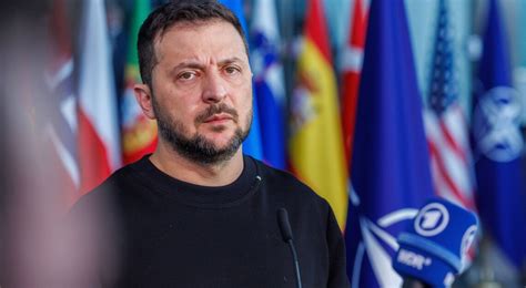 Зеленський у Будапешті виступ президента України не потрапив до