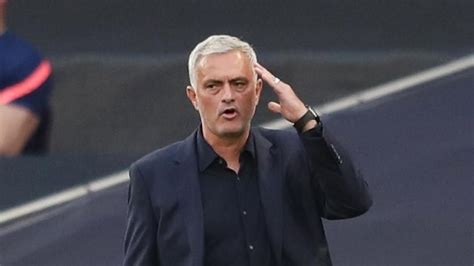 Tottenham Hotspur Pecat Jose Mourinho Ini Pernyataan Resmi Klub