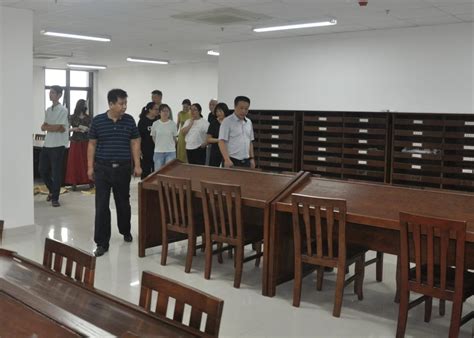 图书馆召开新学期工作会议 新乡学院图书馆