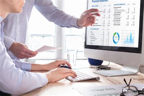 How To Read A Financial Report An Extensive Guide