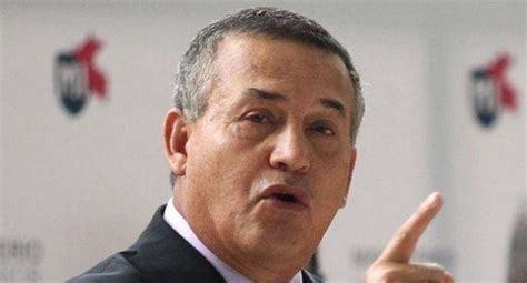Daniel Urresti Arremete Contra Apristas Y Fujimoristas En Twitter