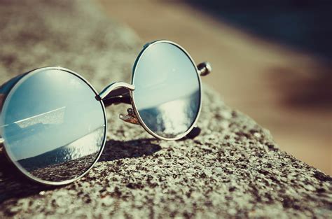 Jak idealnie dobrać okulary przeciwsłoneczne Krystyna Bałakier