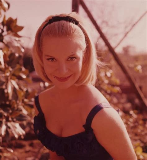 30 Beautiful Photos Of Ingrid Schoeller From The 1960s