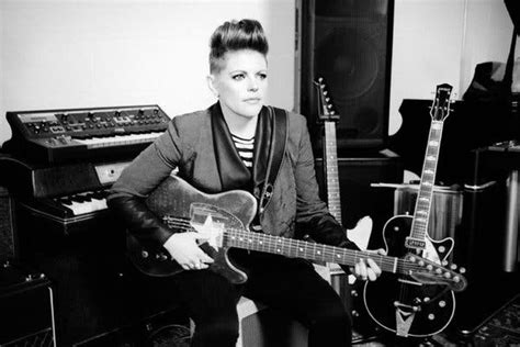 ‘mother A Solo Album From Natalie Maines Of Dixie Chicks The New
