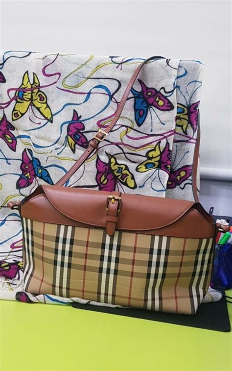 버버리 스타일 패션 크로스백 최상급 헬로마켓