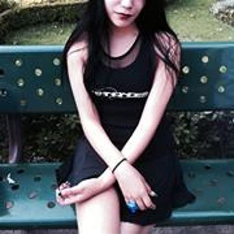 Stream Lesley Venegas Akiyama Music Listen To Songs Albums