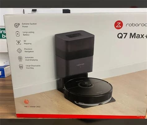Roborocks S7 Maxv Ultra Robot Vacuum With Empty Wash Fill Dock At